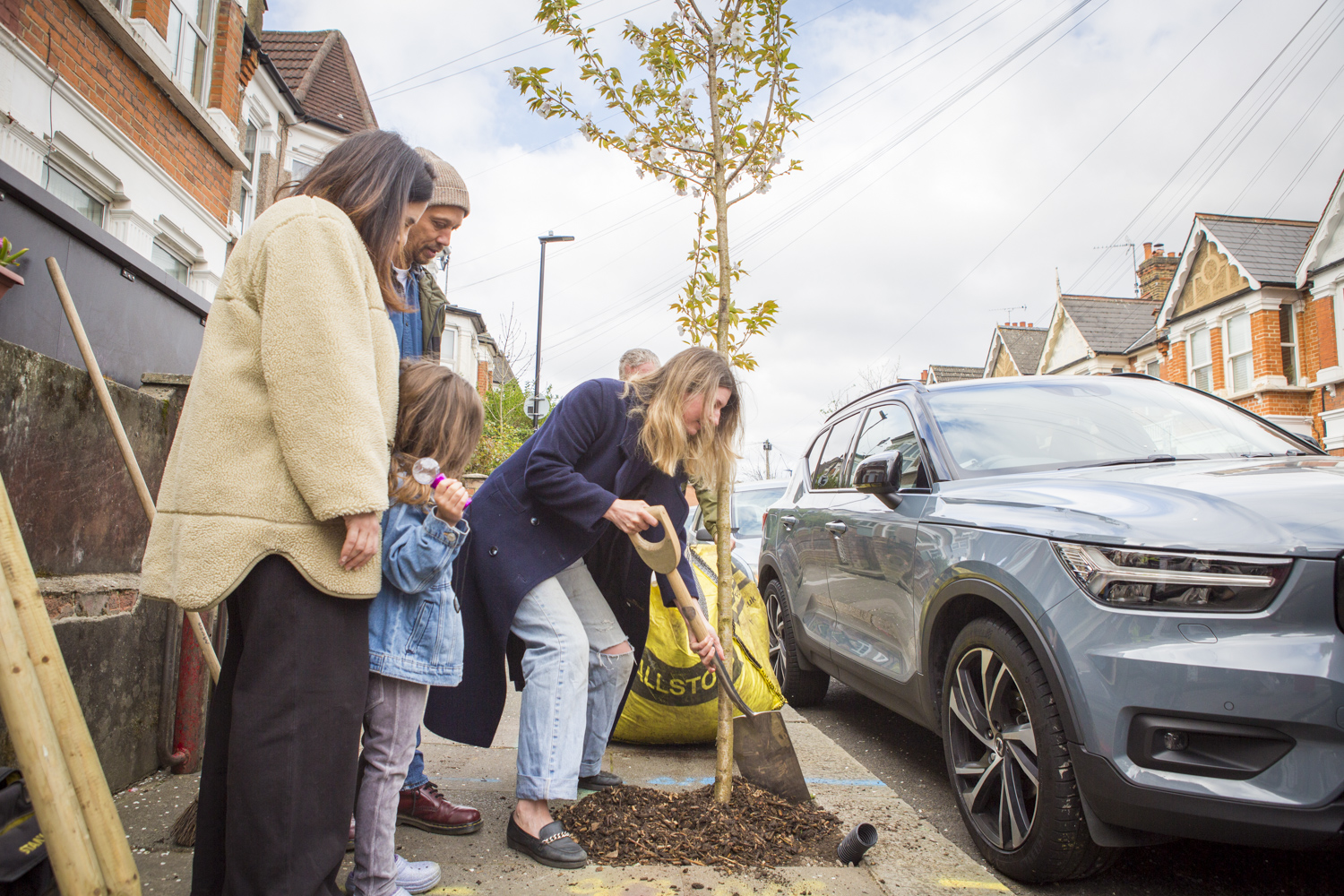 Celebrating Haringey's 1000th tree - Trees for Streets